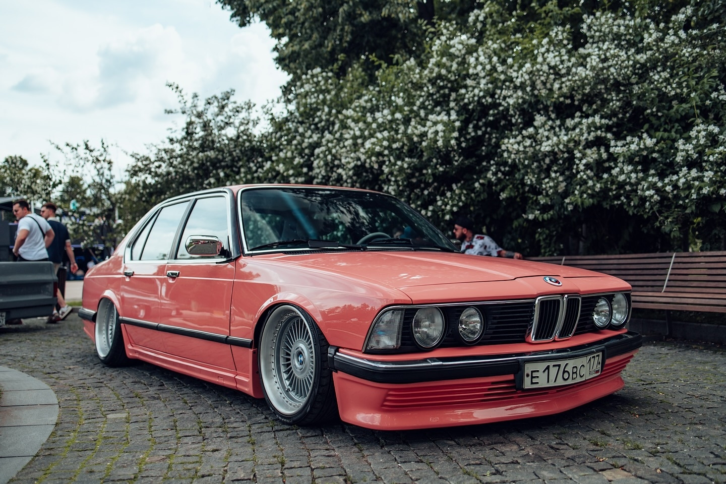 Розовая bmw e23 — DRIVE2