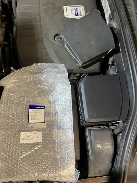 31335286 Высокая крышка Volvo | Запчасти на DRIVE2