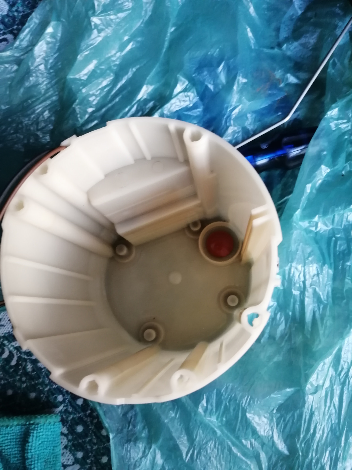 Замена топливного, воздушного и салонного фильтров. — KIA Sportage (4G ...