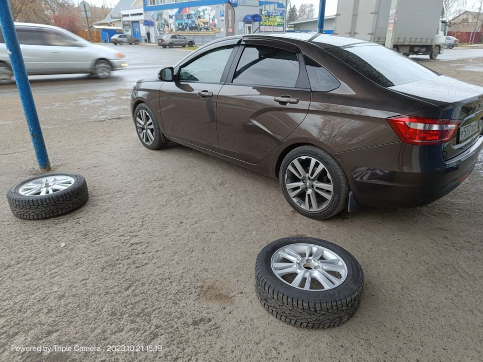 Лето до свидания… — Lada Vesta (1G), 1,8 л, 2018 года | шины | DRIVE2
