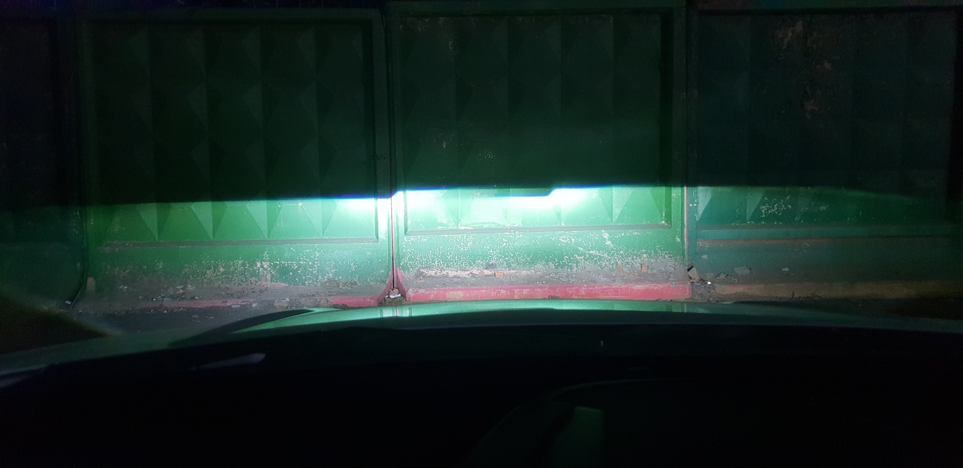 Светодиодные линзы в фары Aozoom Bi-Led A3 MAX — Ford Kuga (2G), 2,5 л ...