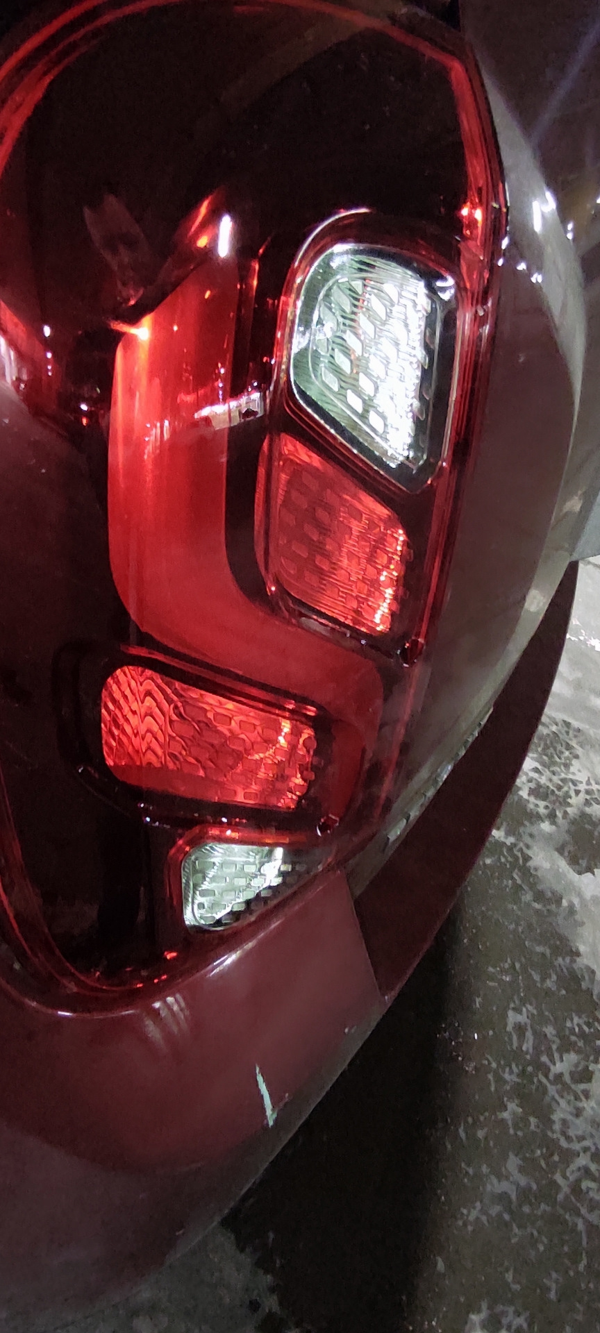 Фонари от от рестайлинг на дорестайлинг Рено Дастер — Renault Duster ...