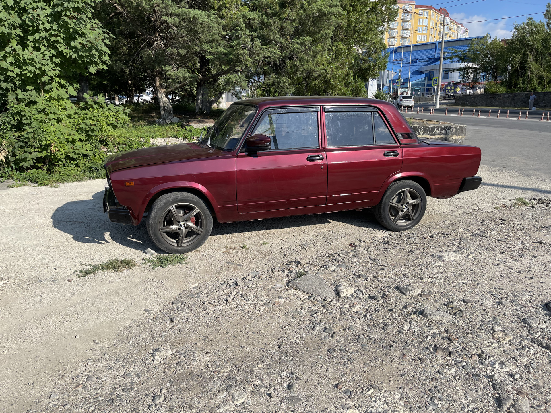 Крашу семку в цвет франкония 105 — Lada 210740, 1,6 л, 2008 года ...