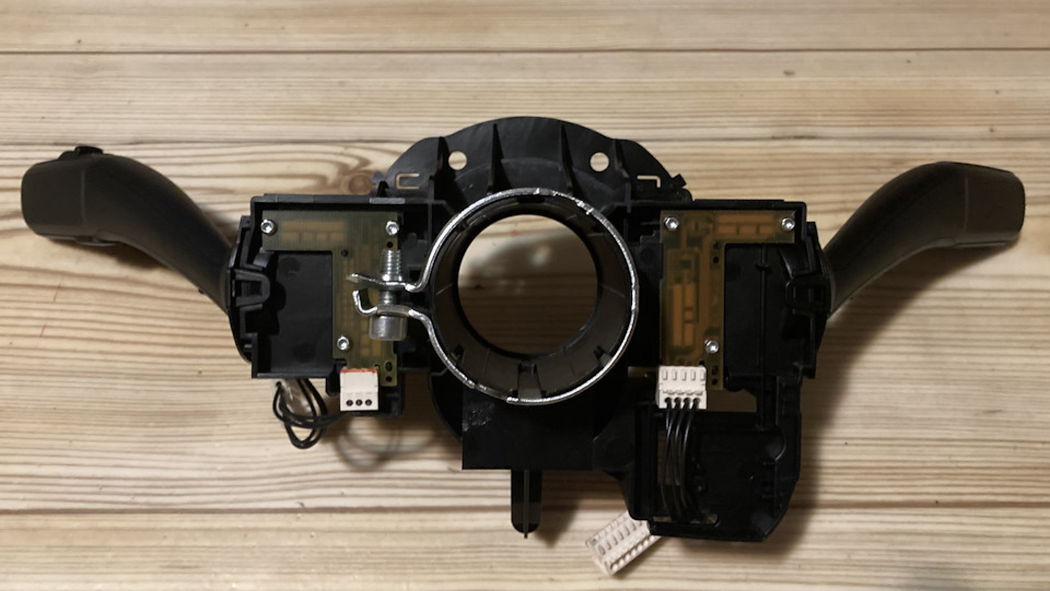 8K0953502BC Подрулевой переключатель на Audi А5 А4 B8 VAG | Запчасти на ...