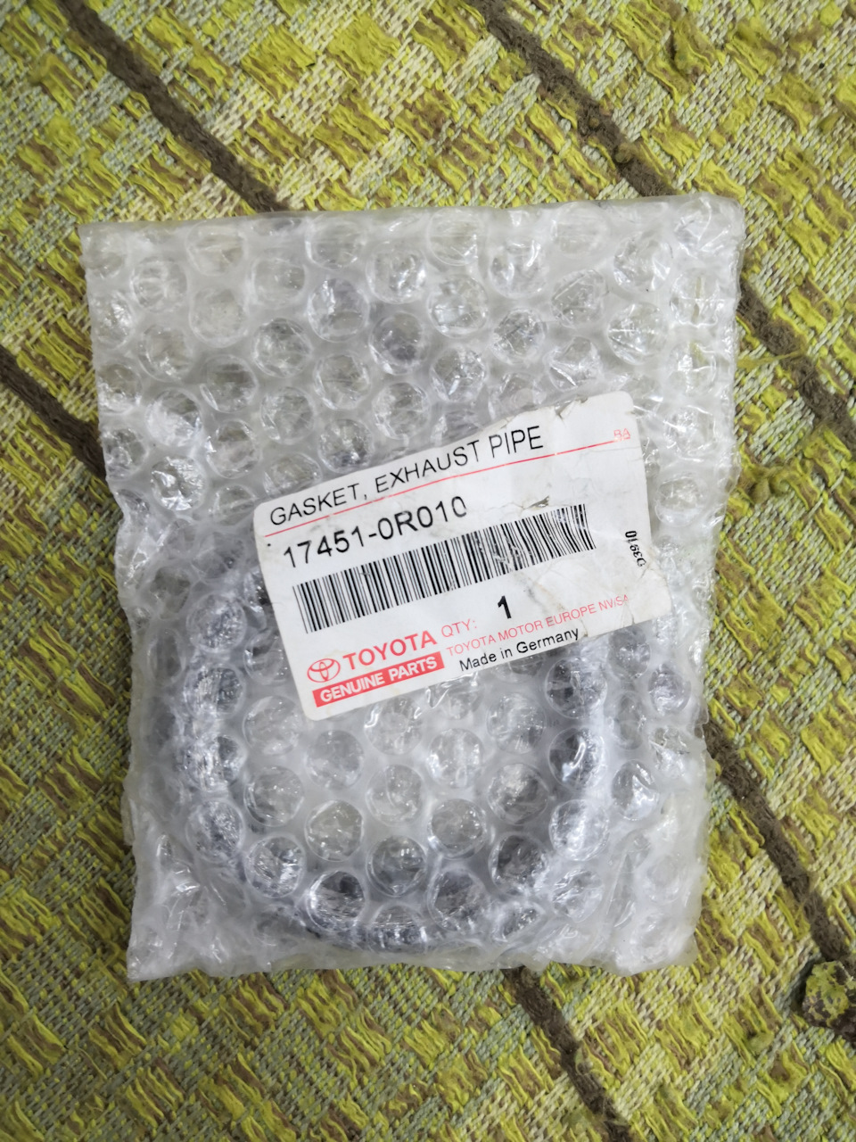 Небольшой "лайвхак", прокладка выхлопной системы. — Toyota Corolla (140 ...