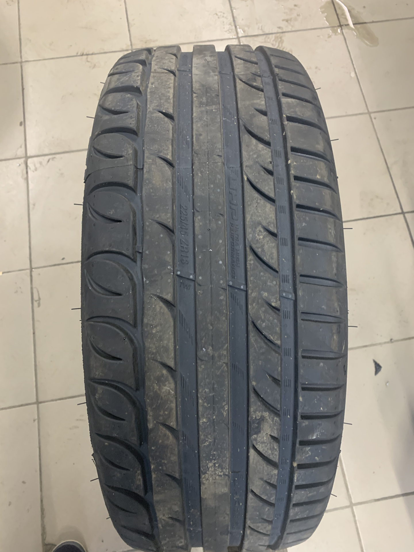 Отзыв о резине Kormoran UHP 225/45 ZR18 95W — KIA Optima (3G), 2,4 л ...