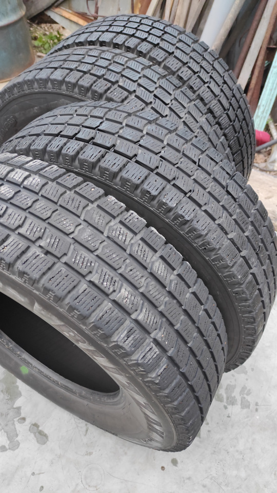Шины зимние нешипованные Bridgestone 185/80 R14 на Toyota Camry (V30 ...