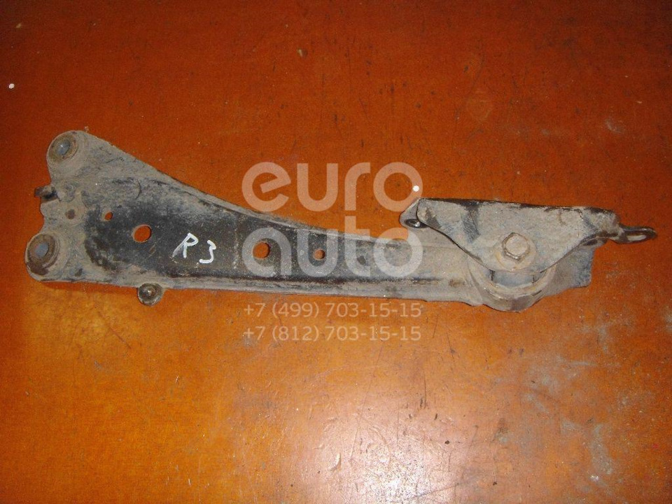 4876042010 САЙЛЕНТБЛОК ЗАДНЕГО ПРОДОЛЬНОГО РЫЧАГА. TOYOTA LEXUS ...