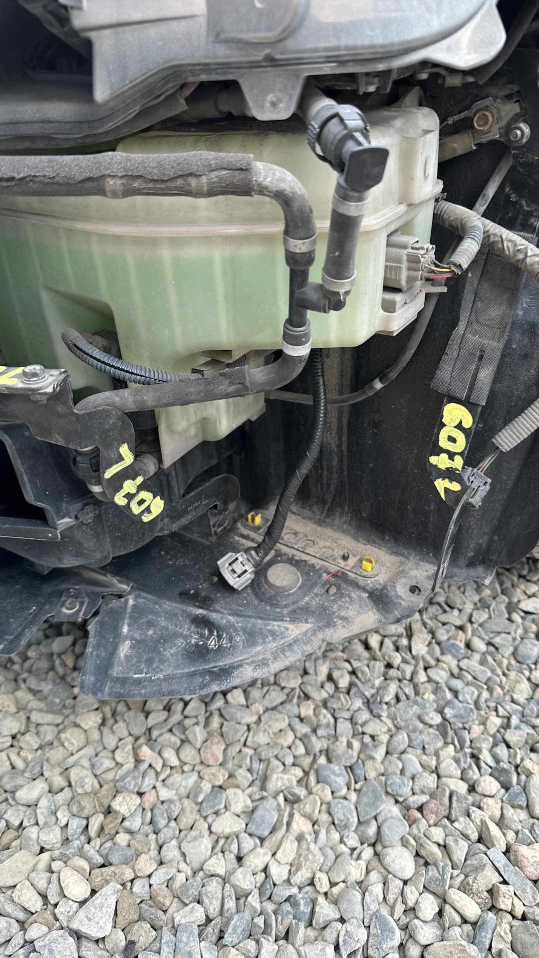 Перекинули провода и фишки для ПТФ — Lexus LS (USF40/41), 4,6 л, 2007 ...