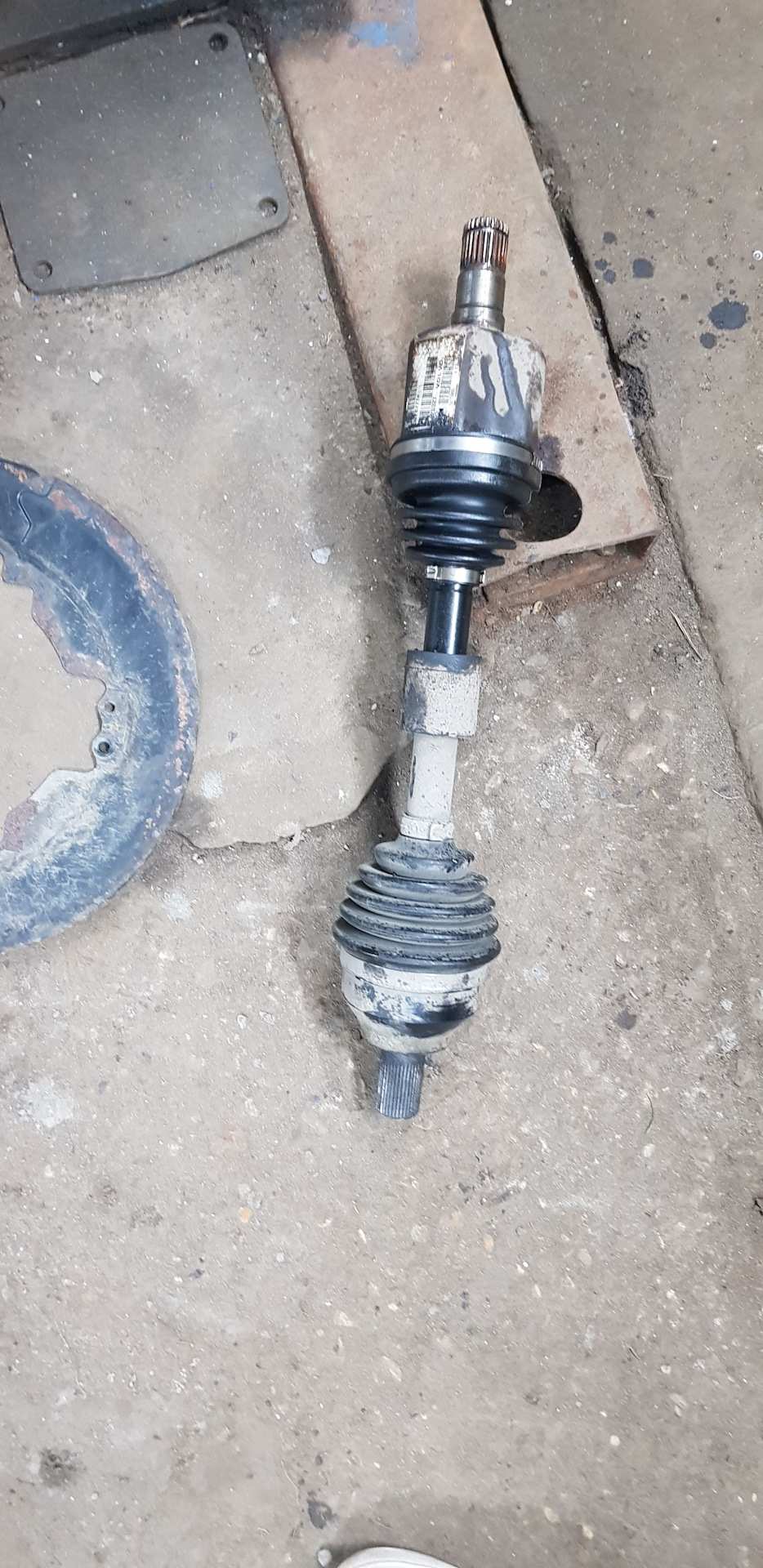 🛠️ Передние ступицы, шаровые опоры и замена пыльника привода — Volvo ...