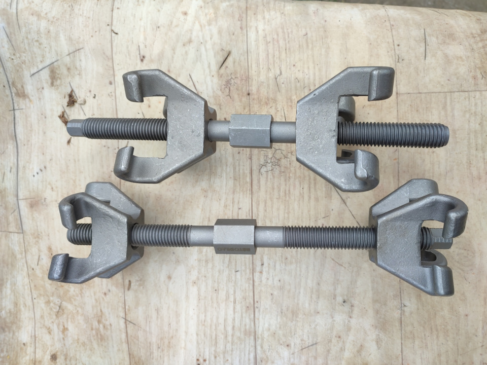 Умер передний левый амортизатор((( — Geely Emgrand X7, 2 л, 2014 года ...