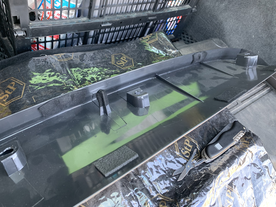 Обратный клапан для заднего стекла — Volvo XC60 (1G), 2,4 л, 2012 года ...