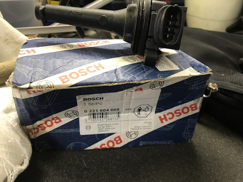 0221604008 Катушка зажигания BOSCH | Запчасти на DRIVE2