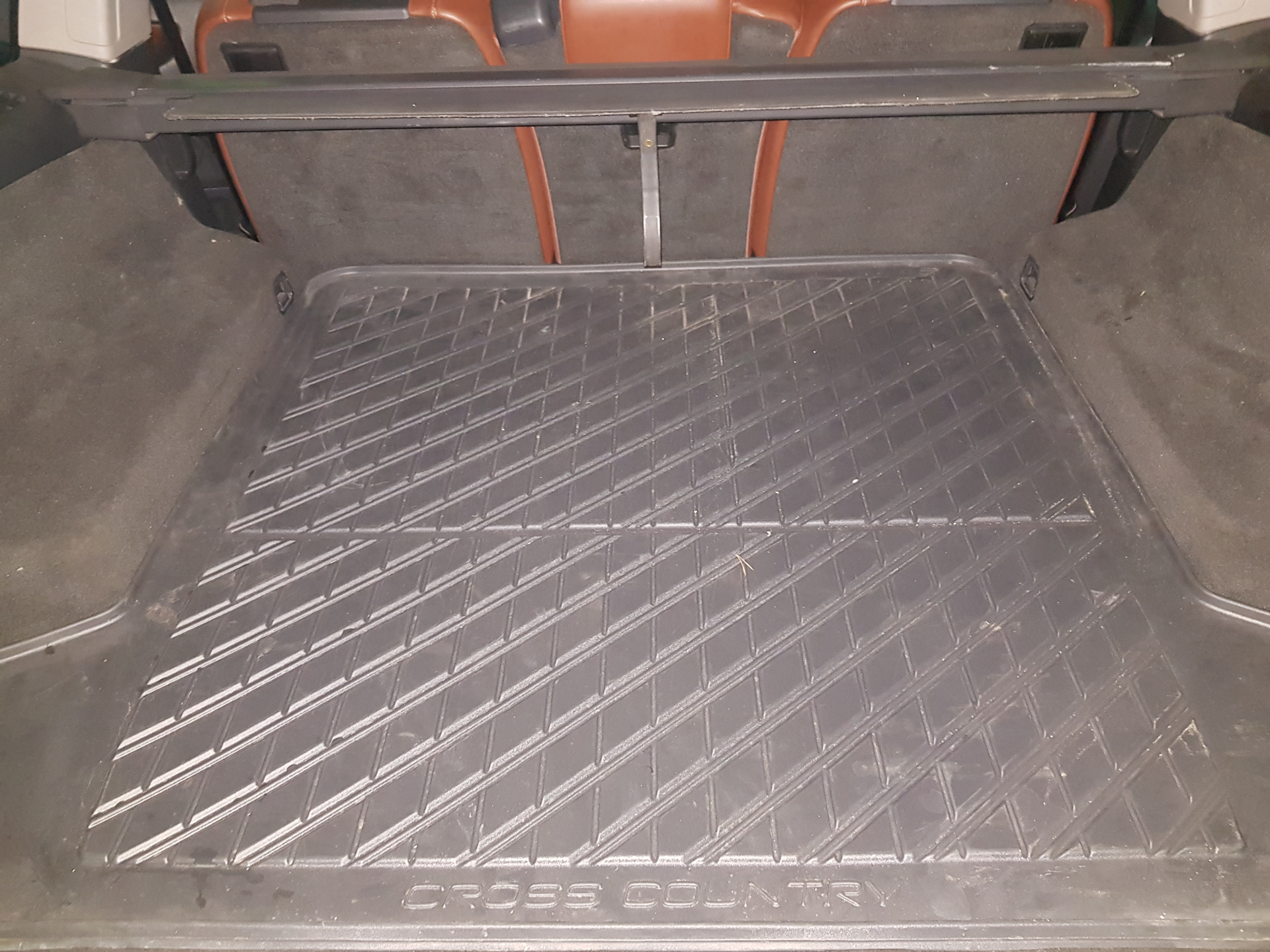 Покупка коврика в багажник — Volvo XC90 (1G), 2,4 л, 2007 года ...