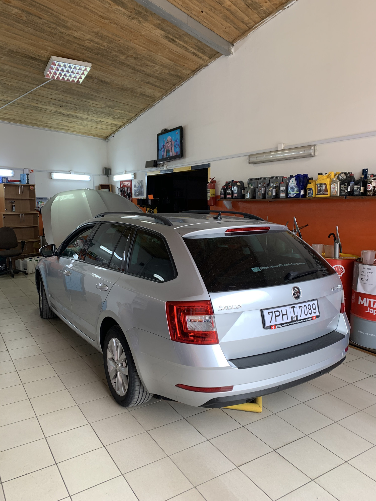 2. ТО по замене масла (161000 км) — Skoda Octavia Combi A7 Mk3, 1,6 л, 2017 года | плановое ТО ...