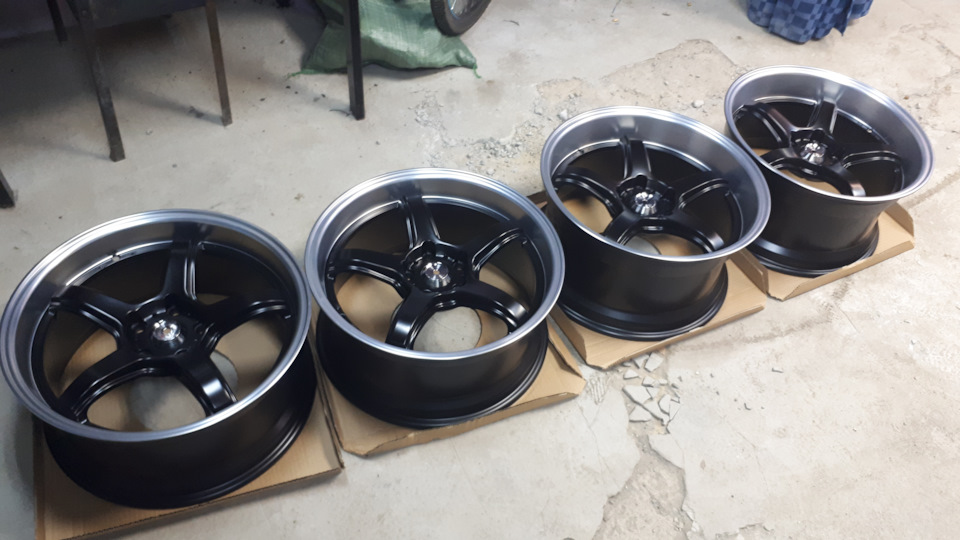 На зиму Work T5R 2P R18 8.5/9.5j — Lexus IS II, 2,5 л, 2006 года ...