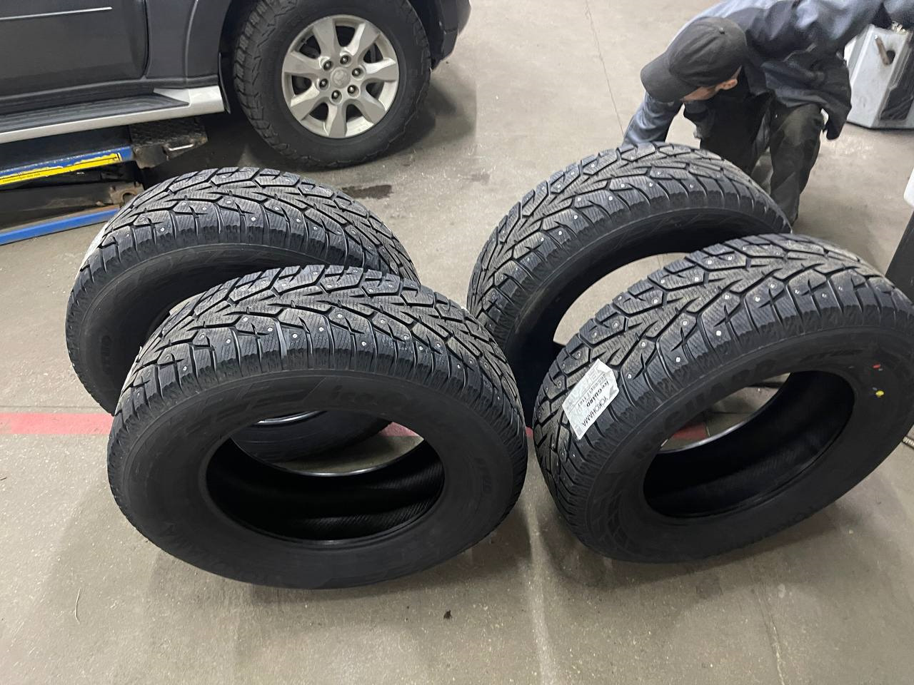8. Зимняя резина Yokohama Ice Guard IG55 265/65 R17 116T XL ...