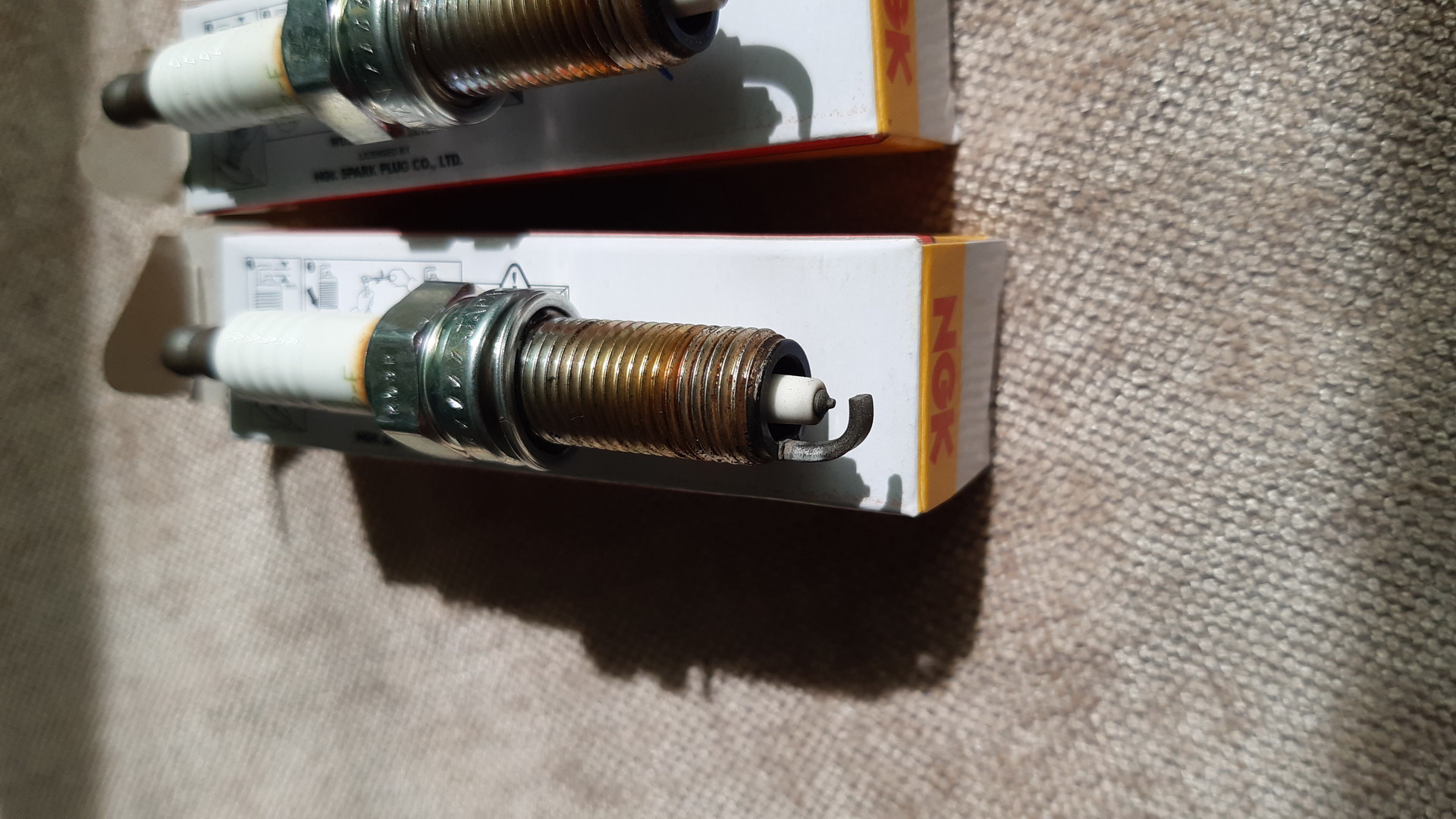 Отзыв про платиновые свечи NGK 94017 (LZKR6AGP-E) — Hyundai Creta (1G ...