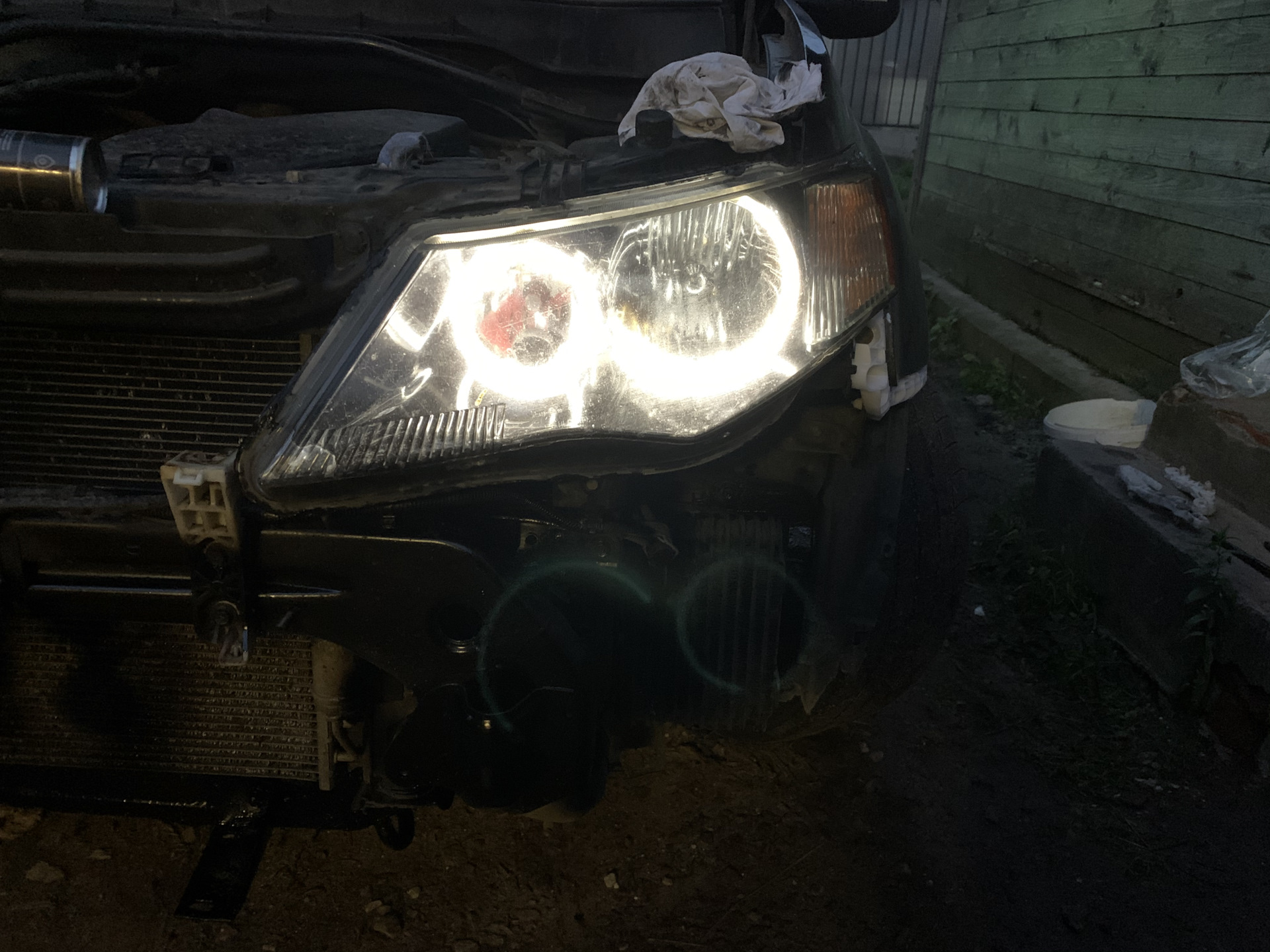 Ангельские глазки — Mitsubishi Outlander XL, 2,4 л, 2008 года ...