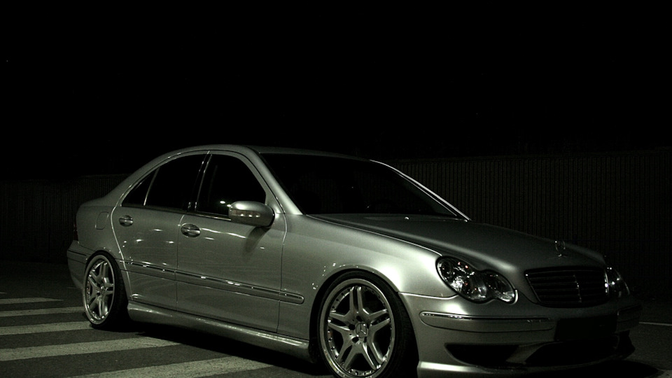 Mercedes-Benz C-class (W203) 2.0 бензиновый 2001 | Static на DRIVE2