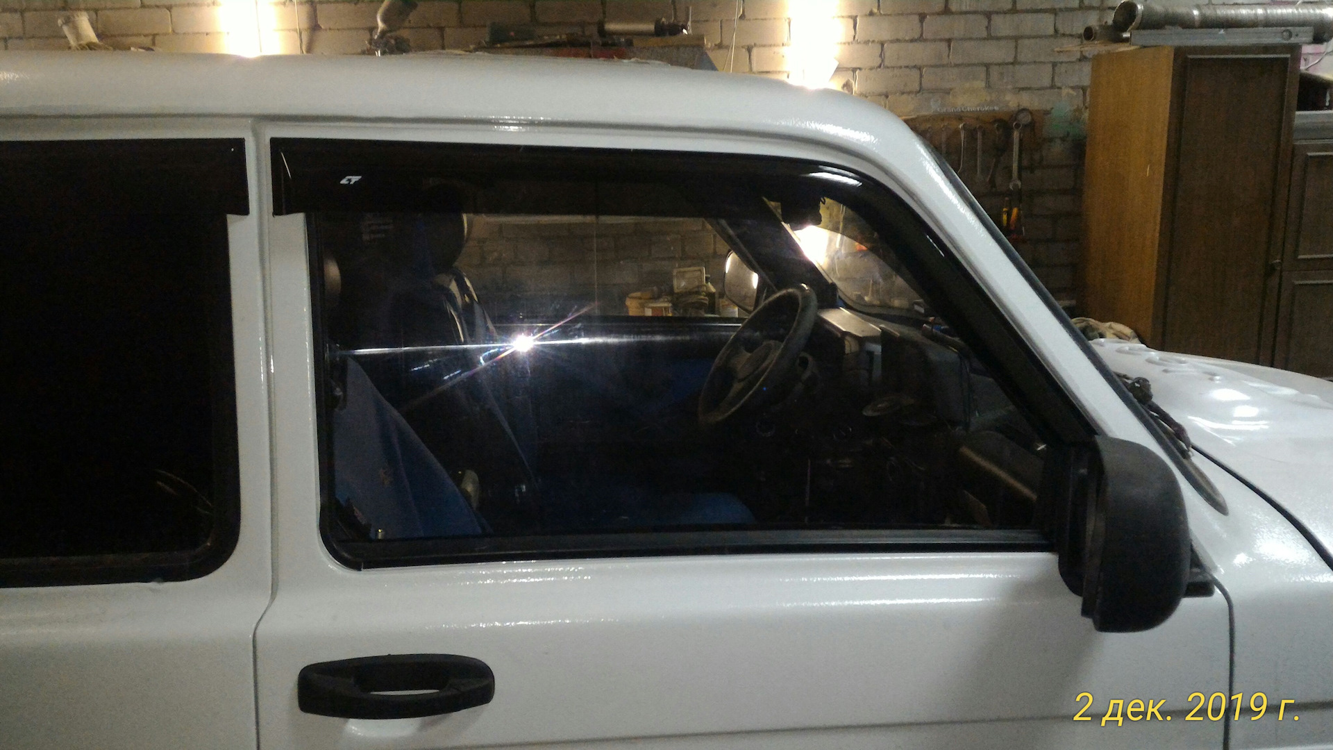 Дефлекторы окон ВАЗ 21214 (на авто) — Lada 4x4 3D, 2 л, 1986 года ...