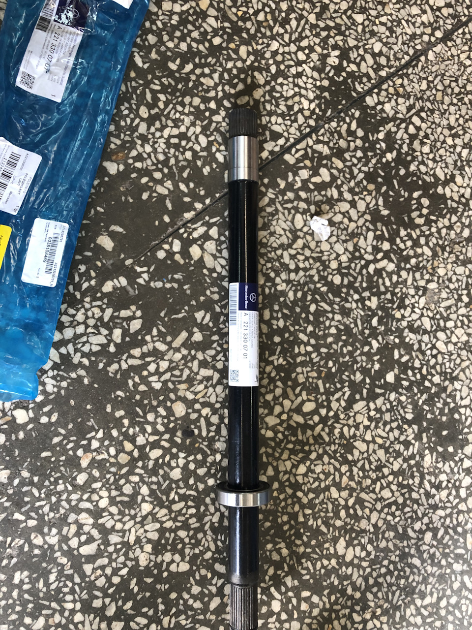 A2213300701 Полуось моста переднего Mercedes | Запчасти на DRIVE2