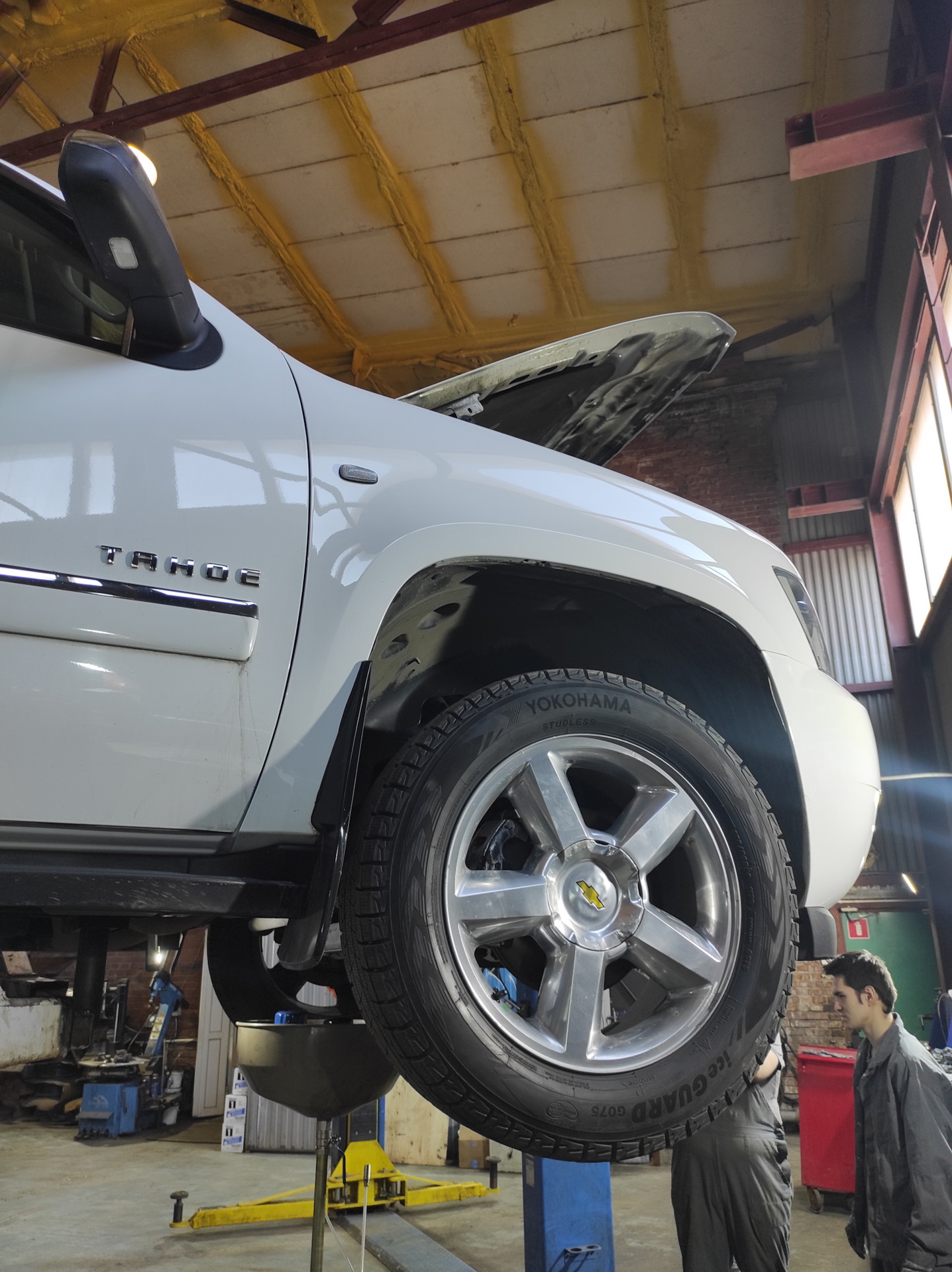 Пост ещё одного ТО — Chevrolet Tahoe (GMT900), 5,3 л, 2013 года ...