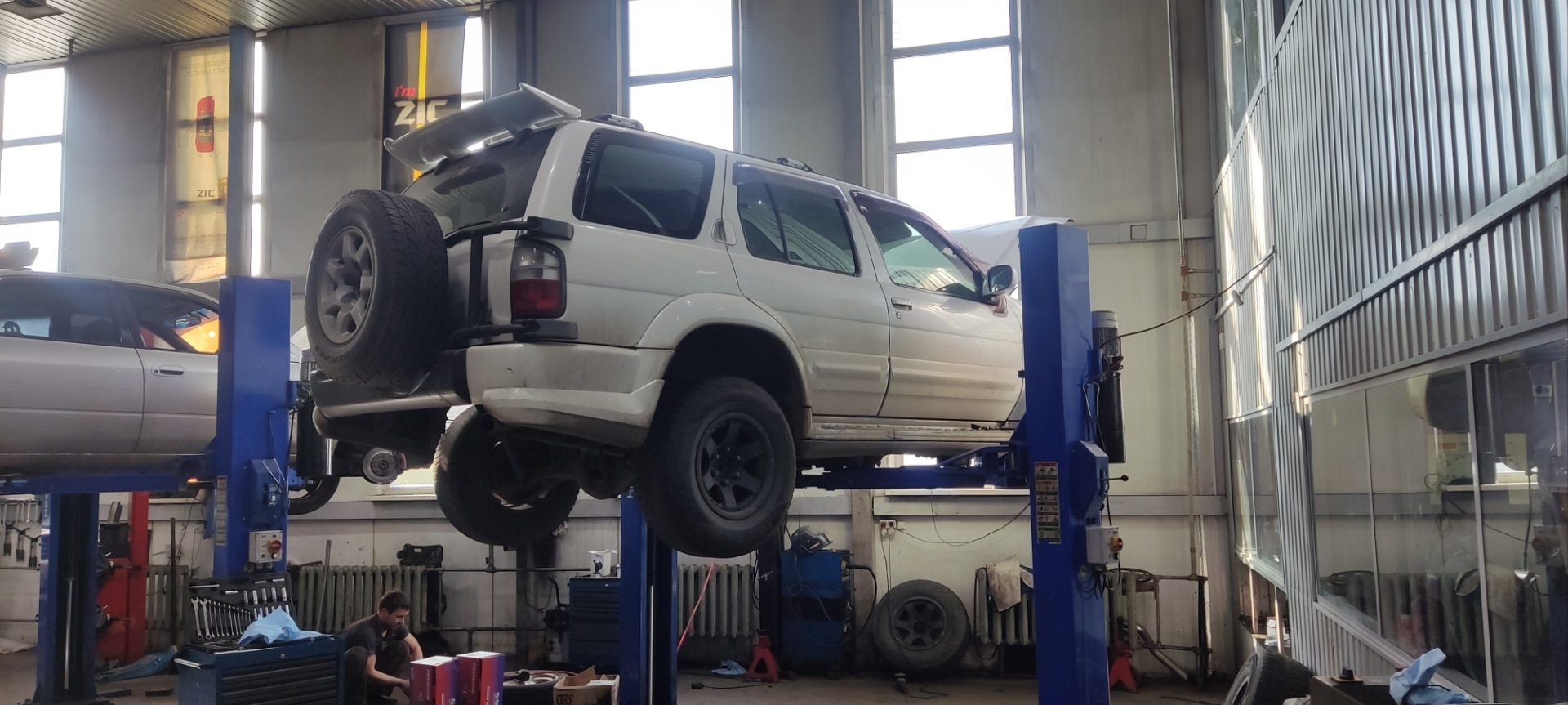 Ремонт передней подвески — Nissan Terrano Regulus, 3,2 л, 1997 года ...