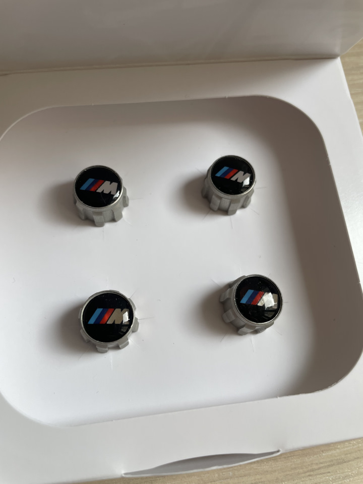 36122447401 Колпачки для колесных вентилей BMW | Запчасти на DRIVE2