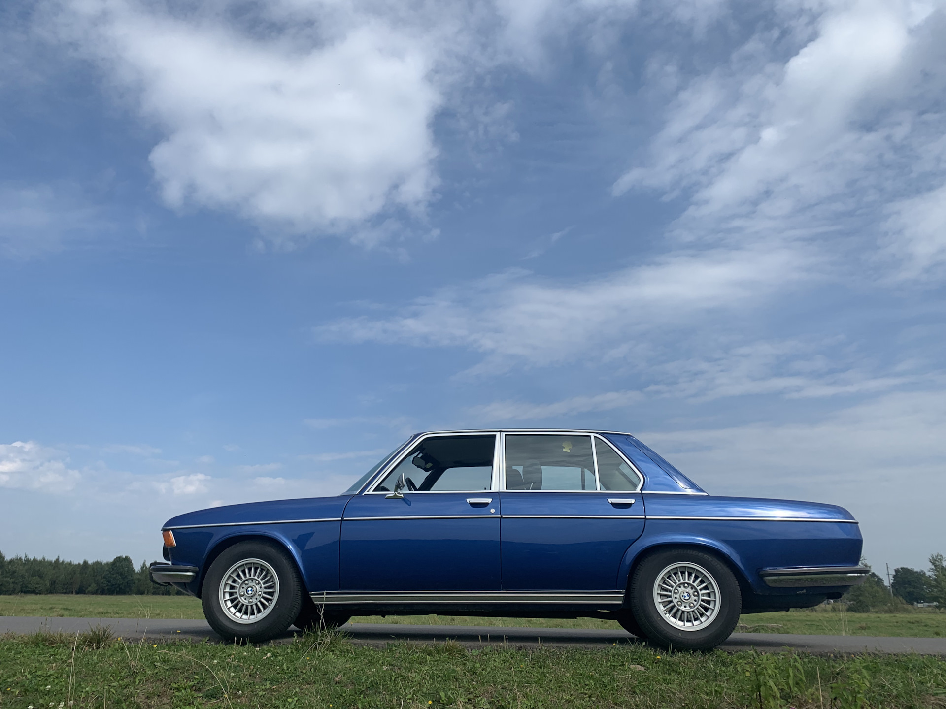 Выгулял свою любимку — BMW E3, 3 л, 1974 года | покатушки | DRIVE2