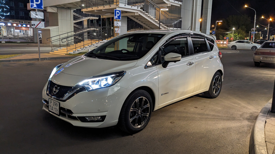 Nissan Note e-Power 1.2 гибридный 2018 | Medalist на DRIVE2