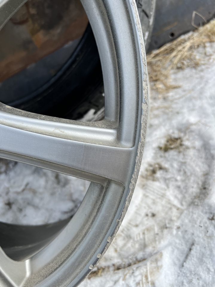 Шины летние Dunlop JP 225/45 R18, литые диски VIA 7,5Jx18 ET48 5x114,3 ...