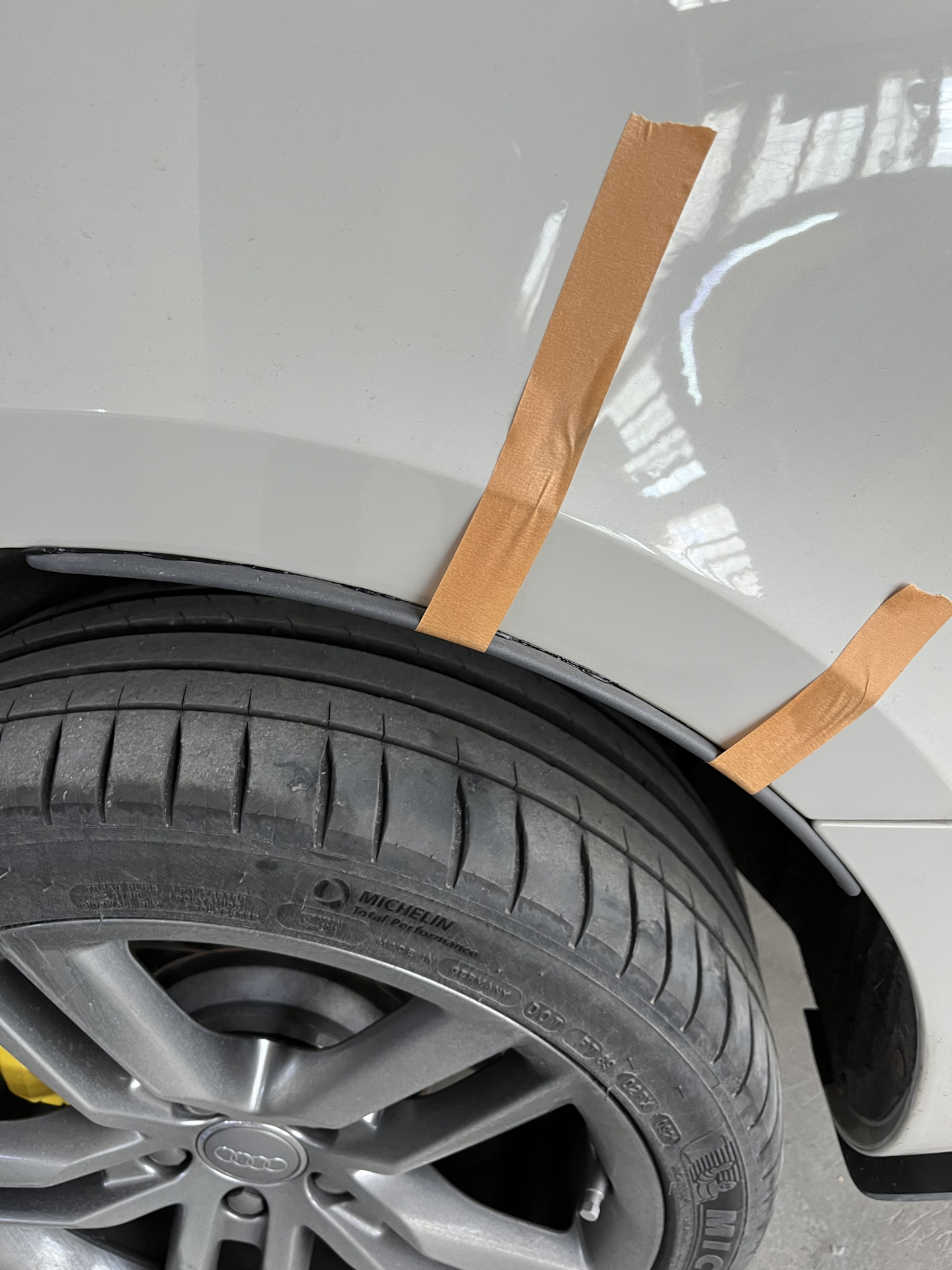 защита задних арок — Skoda Superb Combi (Mk2), 2 л, 2014 года ...