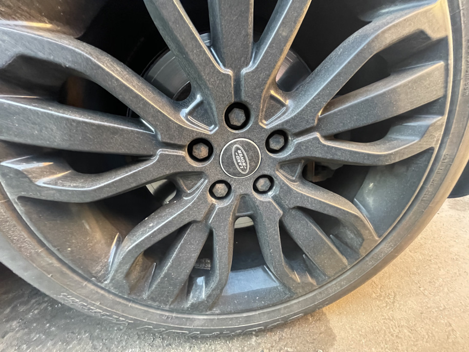 Надоели ржавые гайки — Land Rover Range Rover Sport (2G), 3 л, 2014 ...