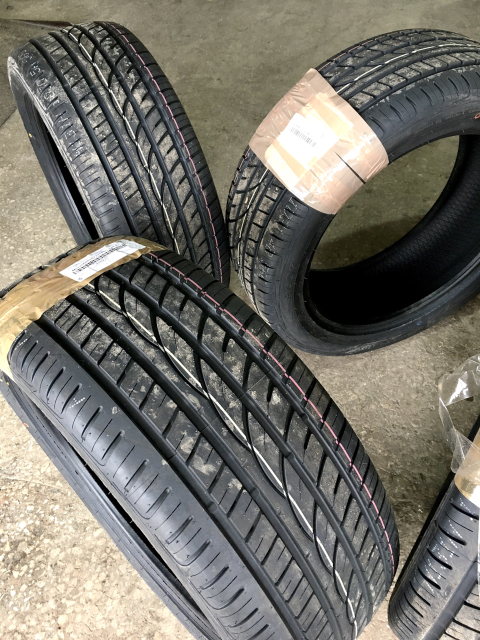 Китай выручает! Aplus A607 — Volkswagen Touareg (2G), 3 л, 2011 года ...