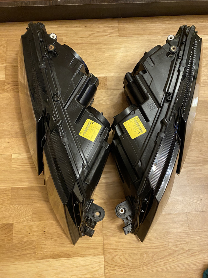 Продажа оригинальных галогеновых фар Octavia A7 FL (ПРОДАНЫ) — Skoda ...