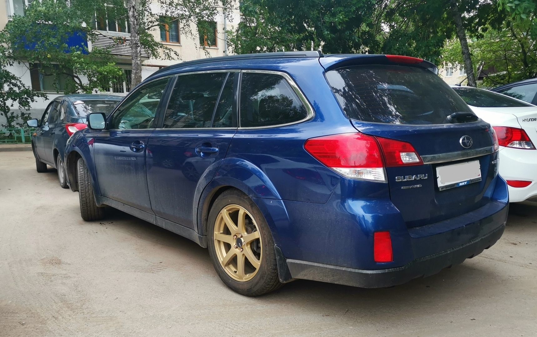На стиле, на низкой посадке — Subaru Outback (BR), 3,6 л, 2011 года ...