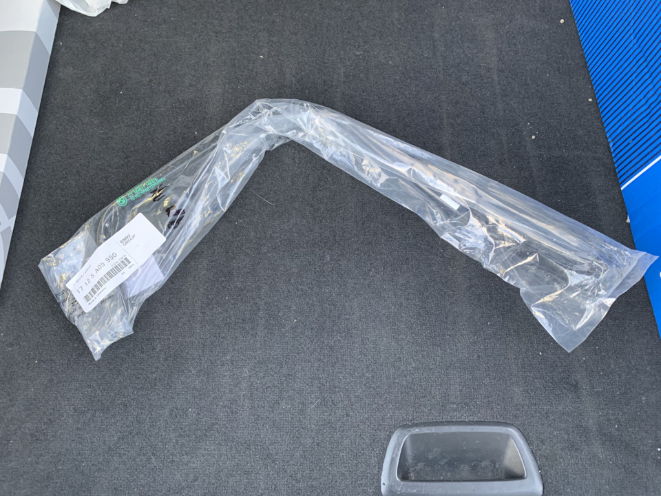 17125A05950 Шланг головка бл.цилиндров-расш.бачок BMW | Запчасти на DRIVE2