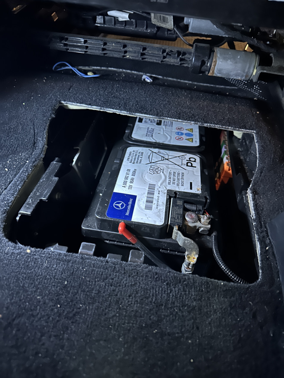 A0009829108 Аккумулятор 95 A/H 850A обр. пол. Mercedes | Запчасти на DRIVE2