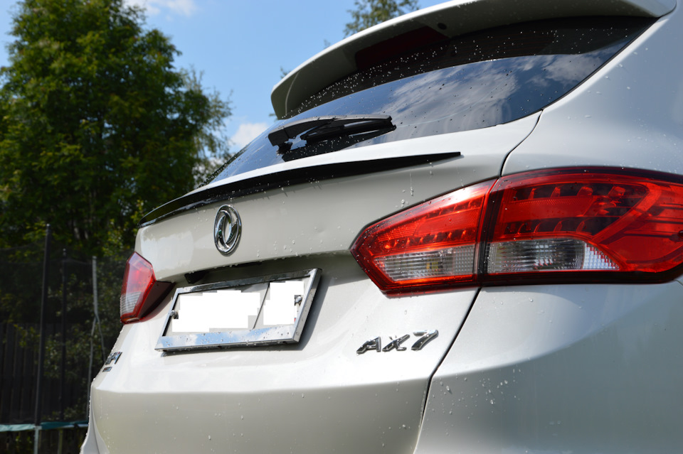 Лип-спойлер на пятую дверь 😎 — Dongfeng AX7, 2 л, 2019 года ...