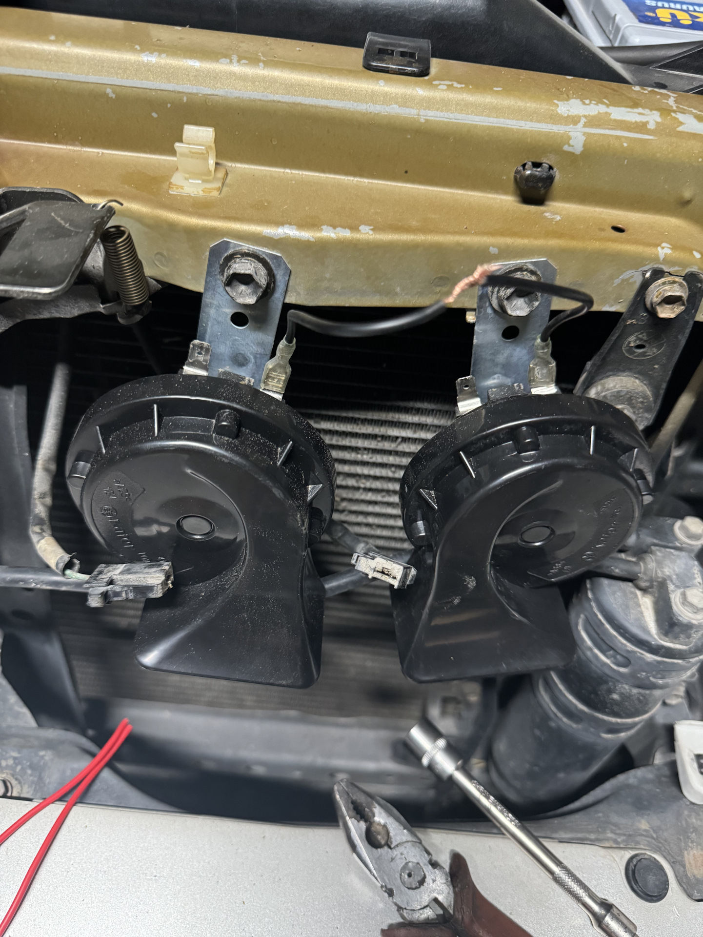 SOS! Не могу сигнал подключить — Toyota Land Cruiser Prado 90-series, 3 ...