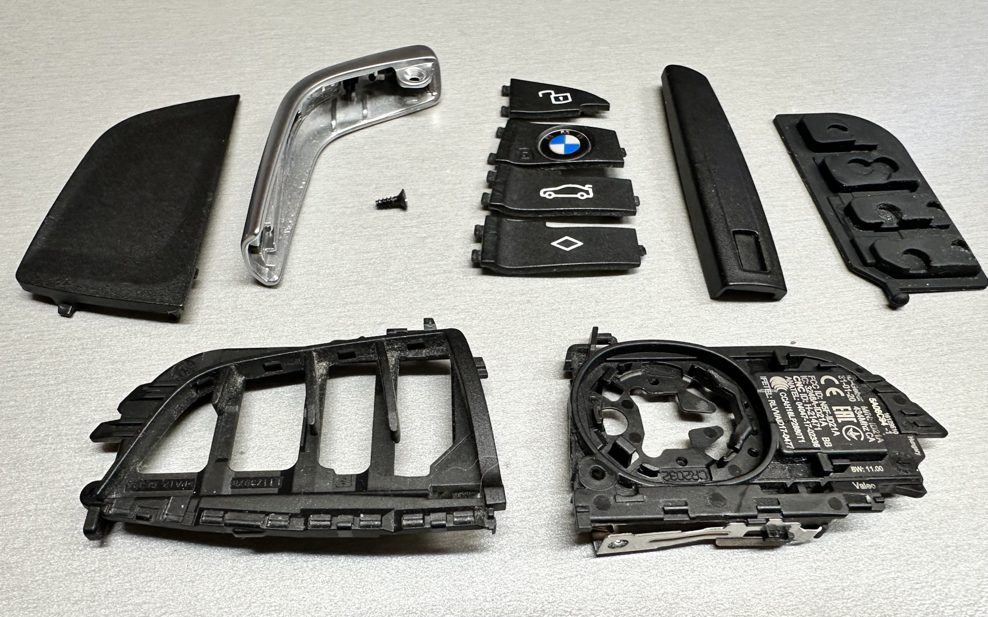 BMW G20 chrome button key fob — BMW 3 series (G20), 2 л, 2020 года ...