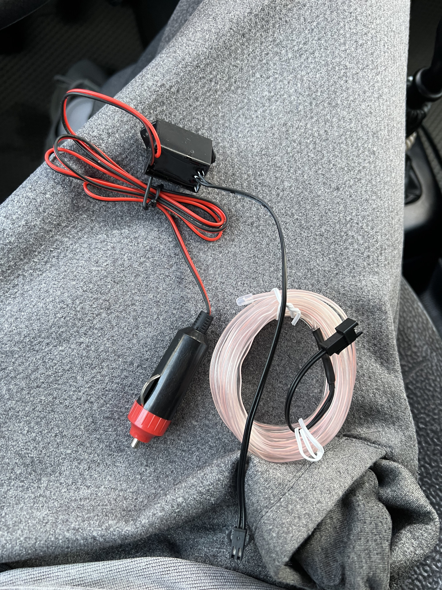 Неоновая подсветка в салон👻 — Daewoo Nexia, 1,5 л, 2006 года | просто ...