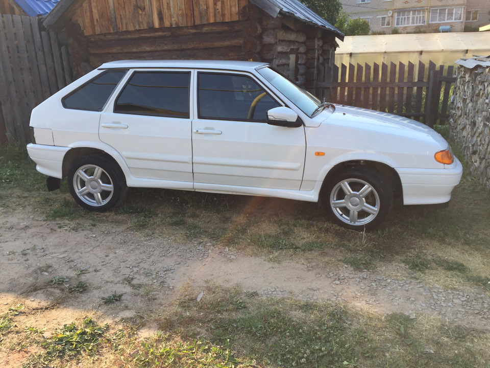 Переуплотнение клапанных крышек, чистка дроссельной заслонки, мойка ...