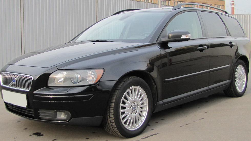Volvo V50 2.4 бензиновый 2006 | AGER BLACK SAPPHIRE на DRIVE2