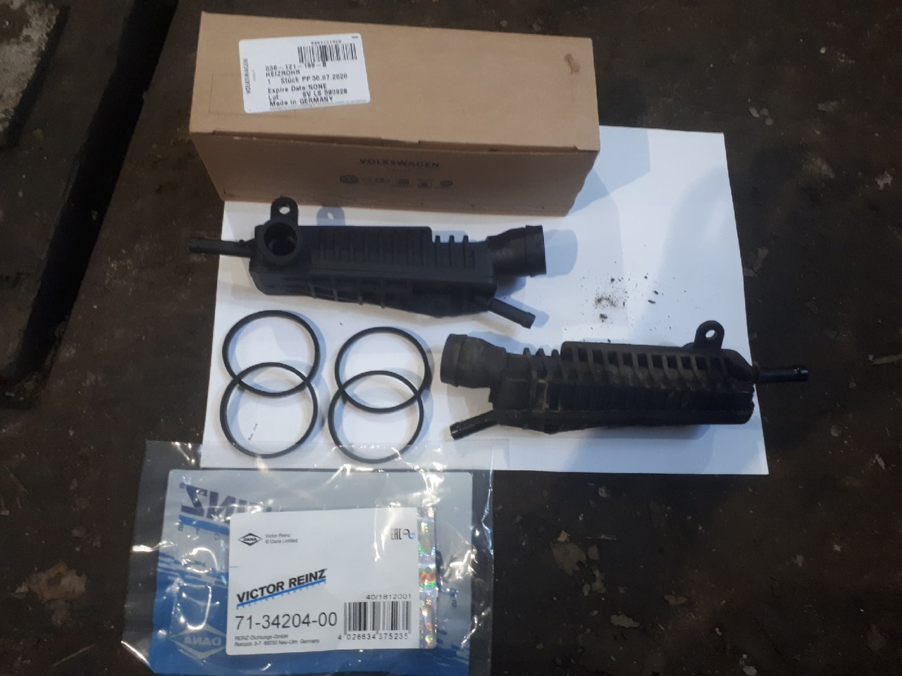 Замена помпы и подогревателя картерных газов. — Volkswagen Polo Sedan ...