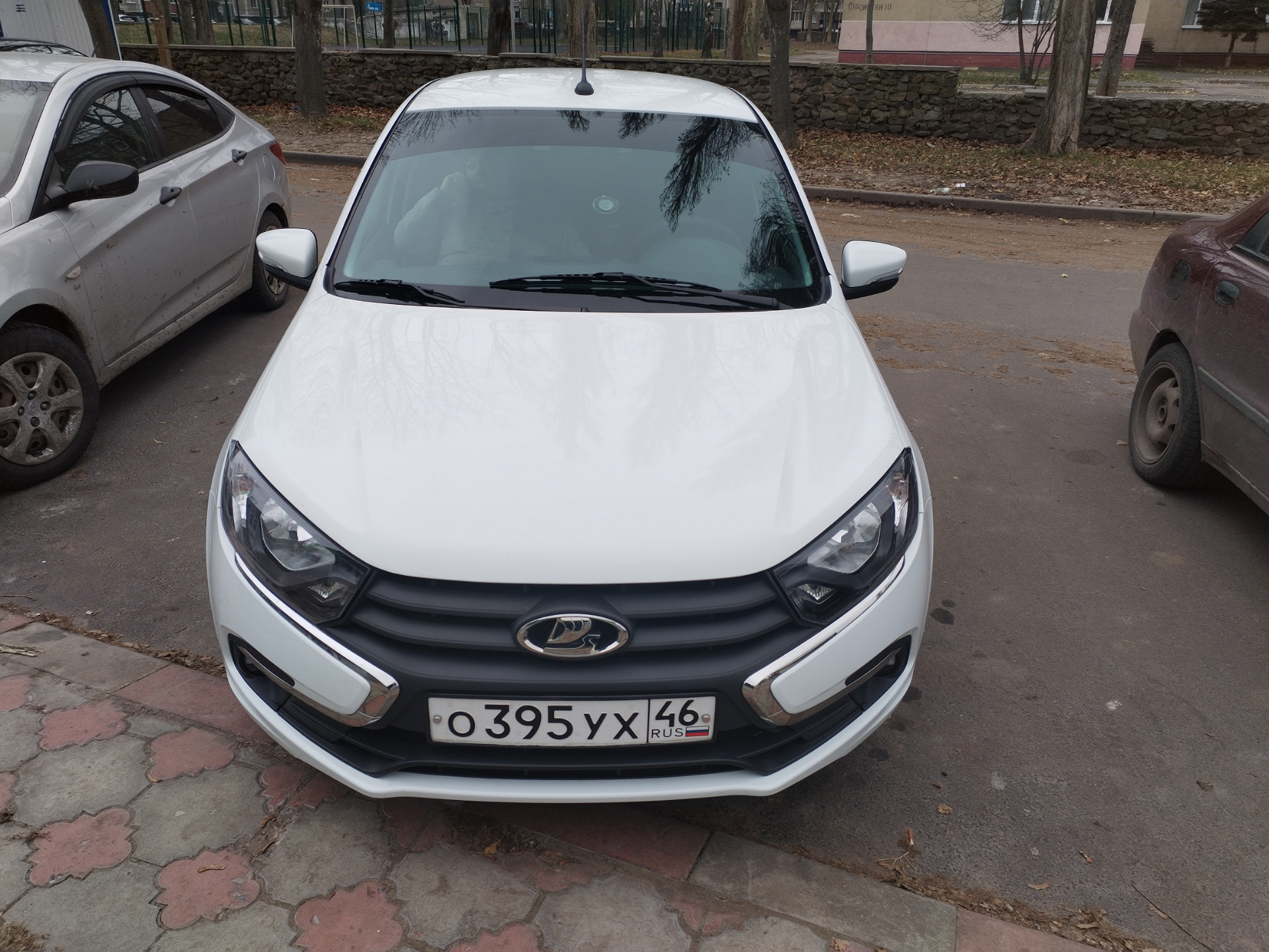 Антигравийная защита плёнкой — Lada Гранта (2G) FL, 1,6 л, 2023 года ...
