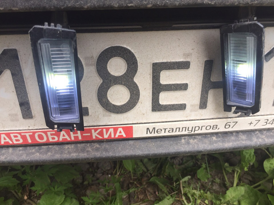 Пищалки с али + неудачная замена ламп подсветки номера. — KIA Rio (4G ...