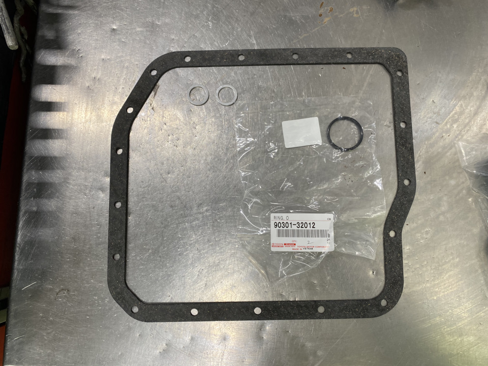 Замена масла в АКПП — Toyota Highlander (XU40), 3,5 л, 2011 года ...