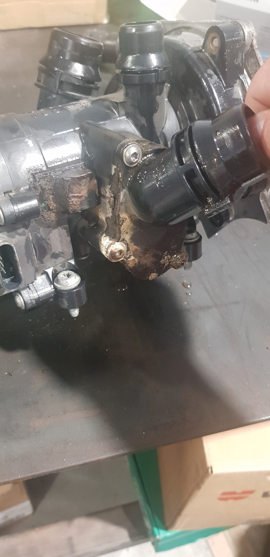 Установка передних парктроников, замена ПТФ на ДХО, установка ...